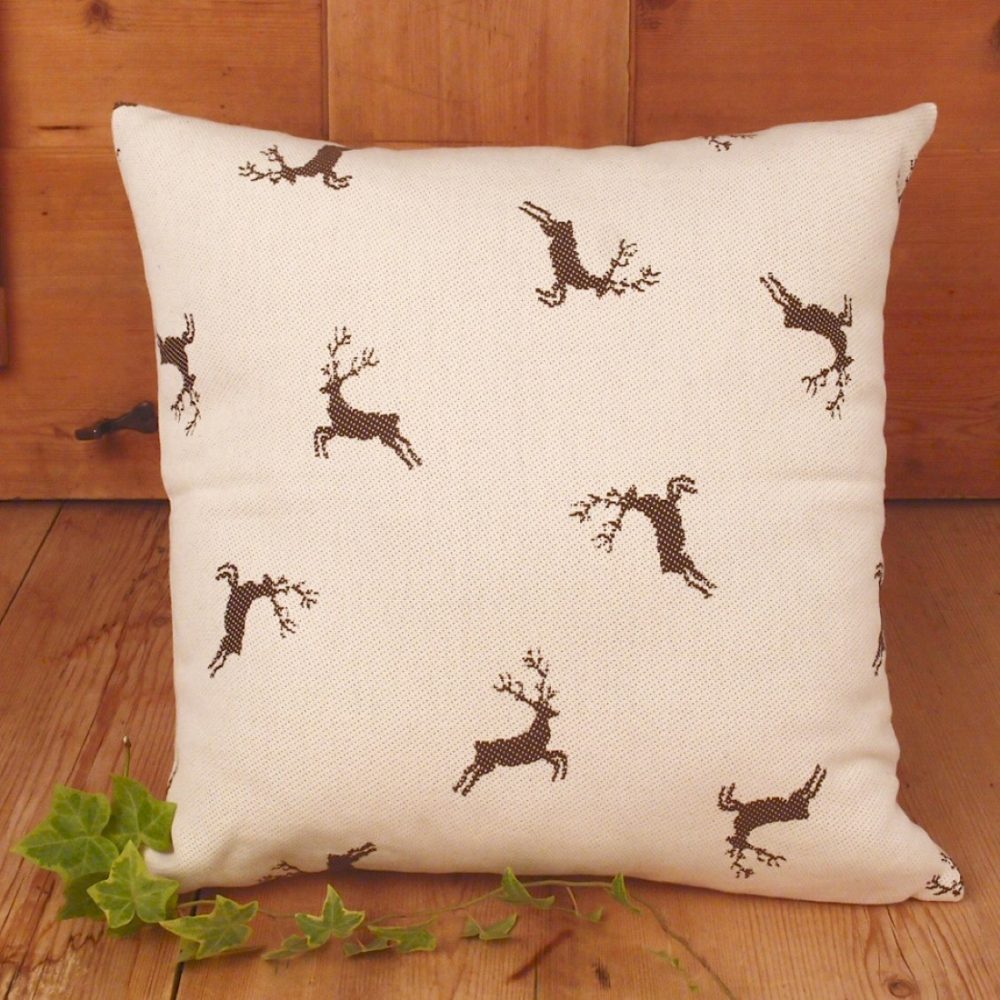 "cervo in loden e similcuoio marrone" federa cuscino • Gaidra