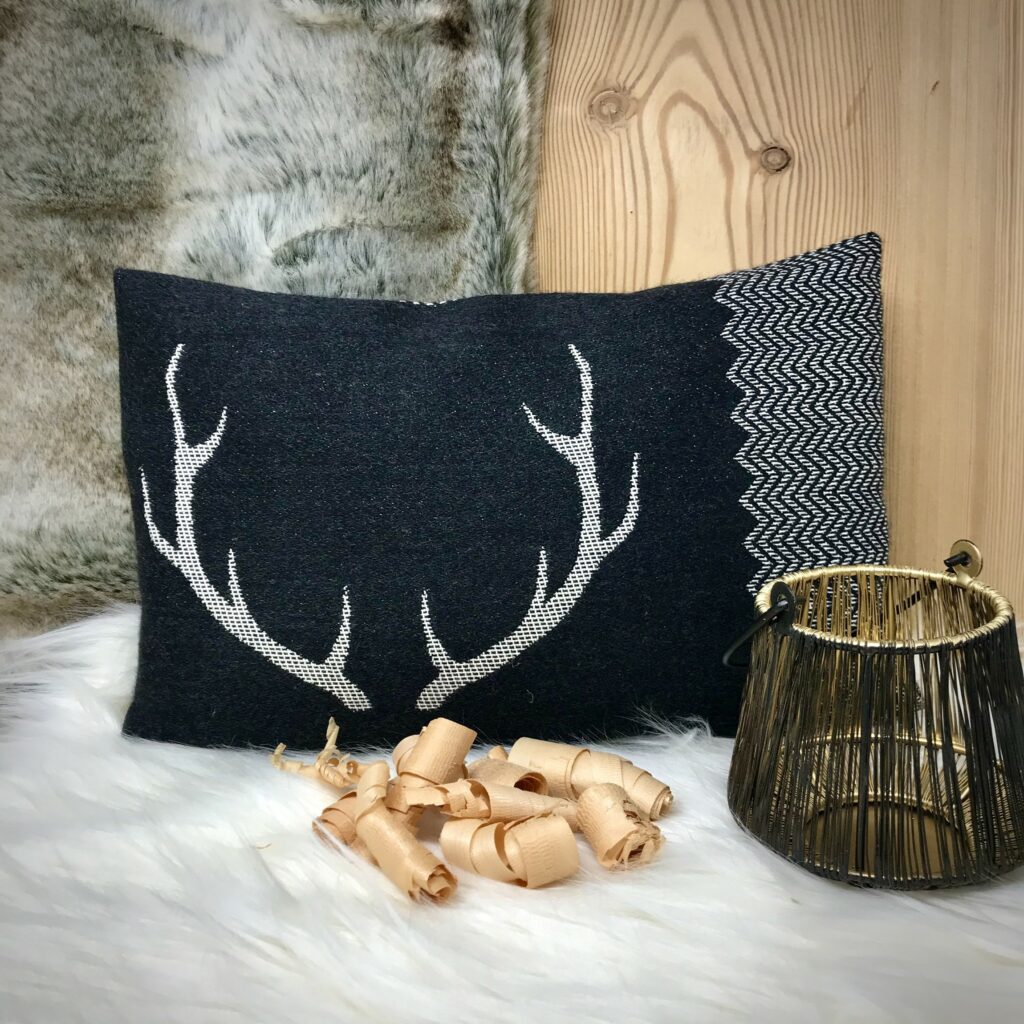 "Cervi e Cuore" Cuscino CIRMOLO, stile tirolese montagna, 100% cotone ...